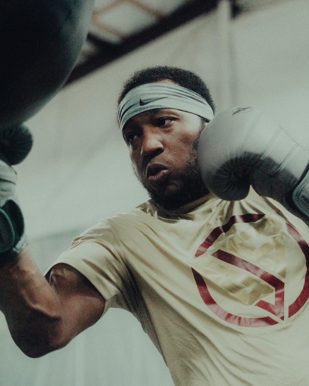 Quintin Sumpter upsets undefeated heavyweight Timothy Hatfield